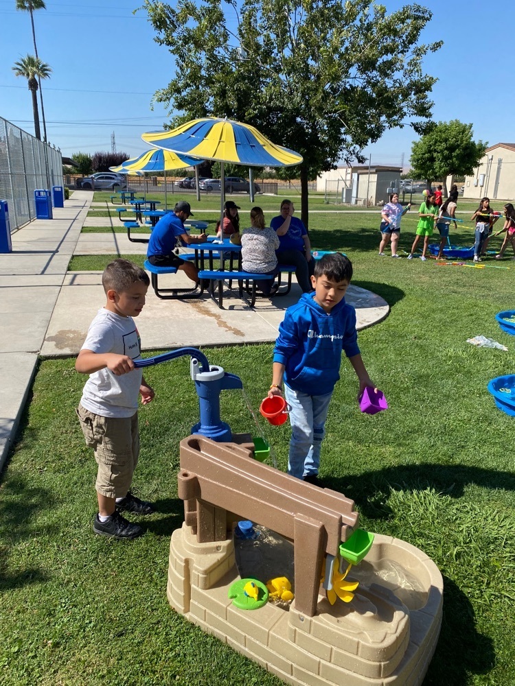 Live Feed | Buttonwillow Union School District