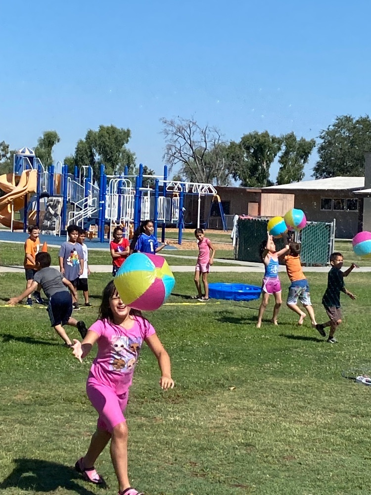 Live Feed | Buttonwillow Union School District